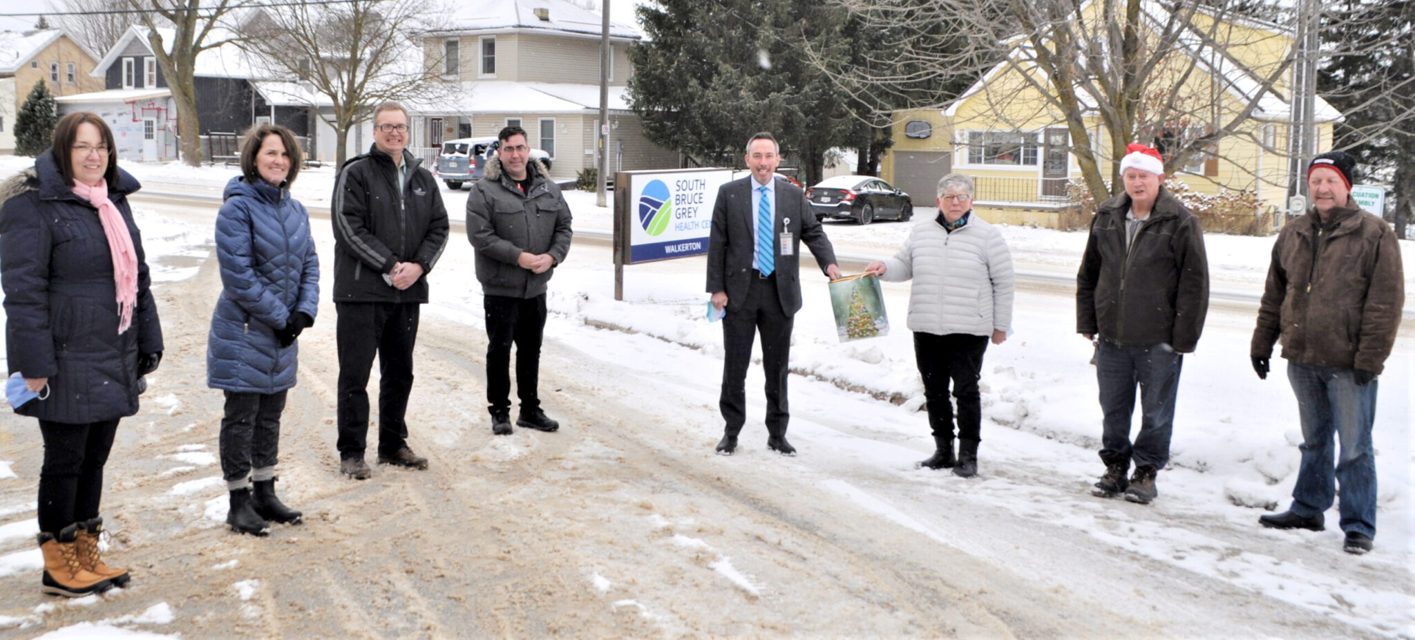 Community thanks Walkerton hospital staff with special gift