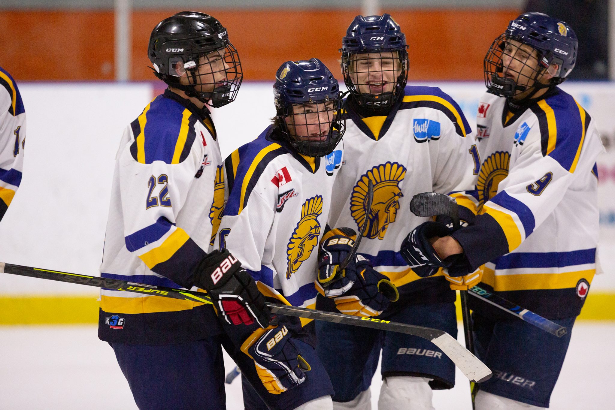 Ironmen split weekend road matchups