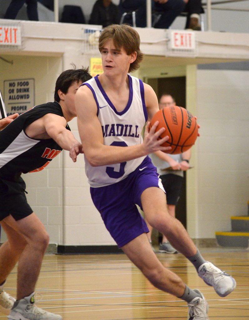Madill basketball squads advance to playoff semis
