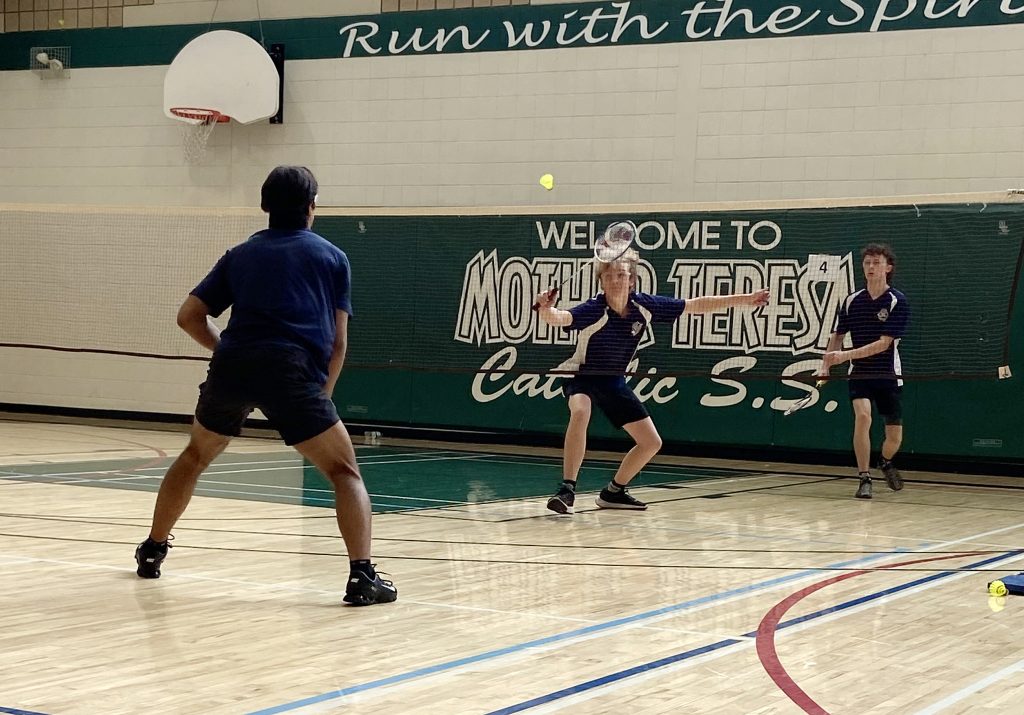 Three LDSS seniors finish in top five at WOSSAA badminton