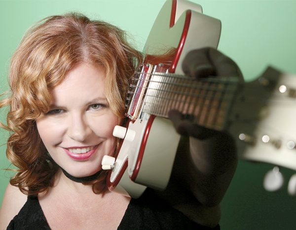 Suzie Vinnick Brings The Blues To Victoria Jubilee Hall 2013