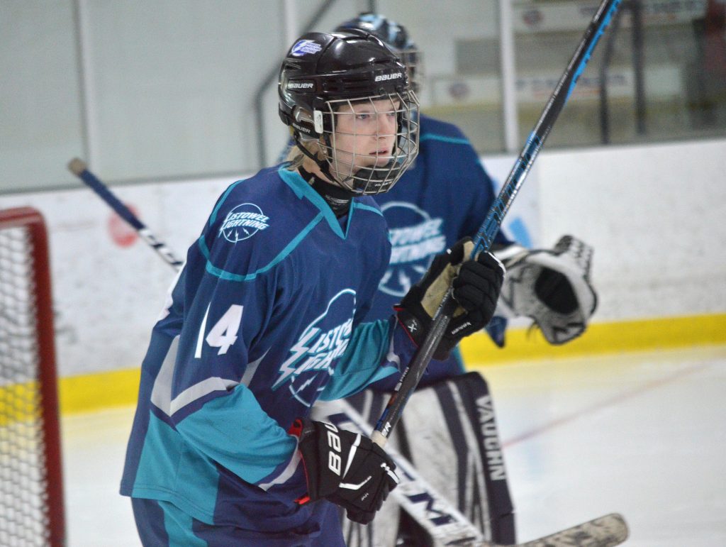 LDSS girls’ varsity hockey club win, tie at home